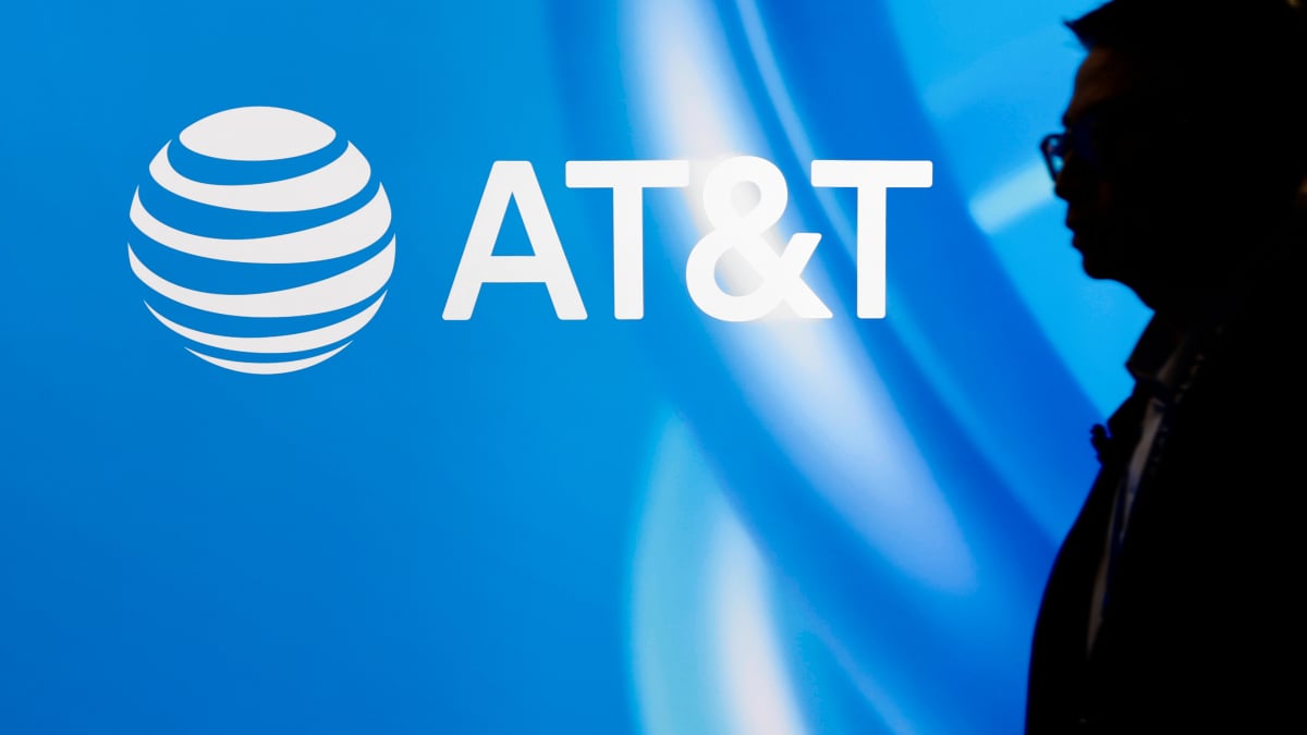 The AT&T data breach settlement deadline is almost here. How to file a ...
